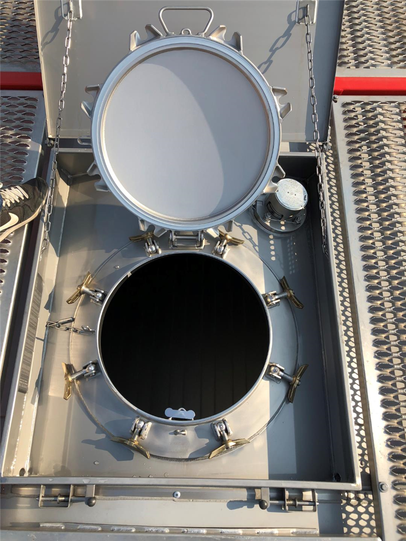 Used mobile tank/container, Stainless steel 316 26000 liter - BTS Tank ...